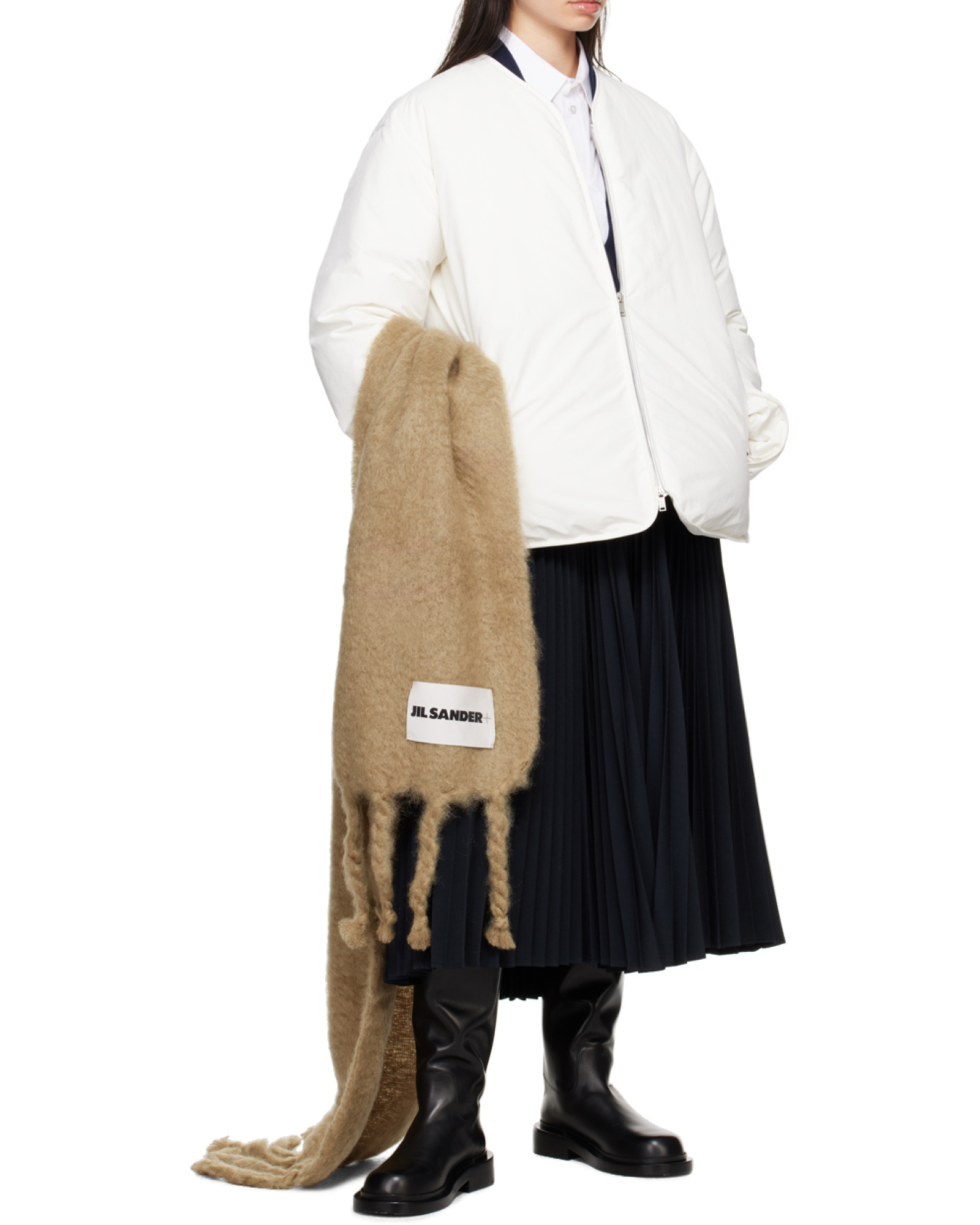 JIL SANDER Jil Sander Logo Patch Fringed Scarf